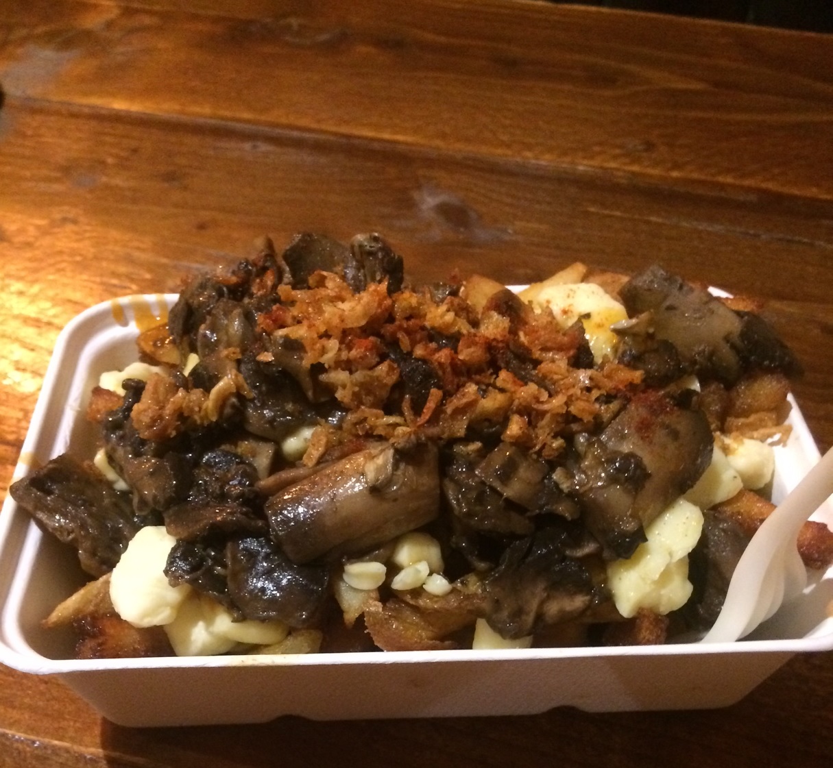 The Lavigne Poutine at Squeaky Beaver – The Nottingham Food Blog
