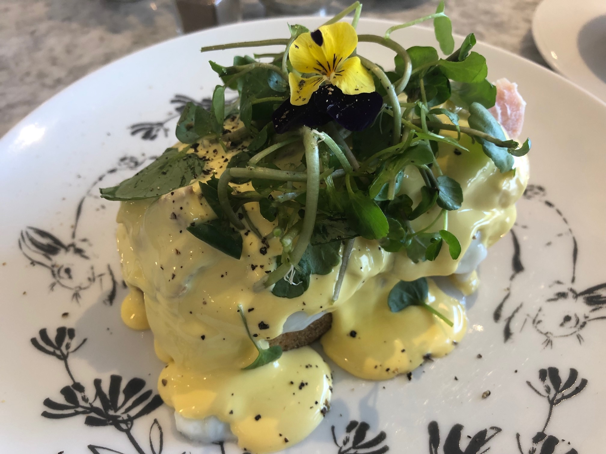 White Rabbit teahouse – Eggs Benedict – The Nottingham Food Blog