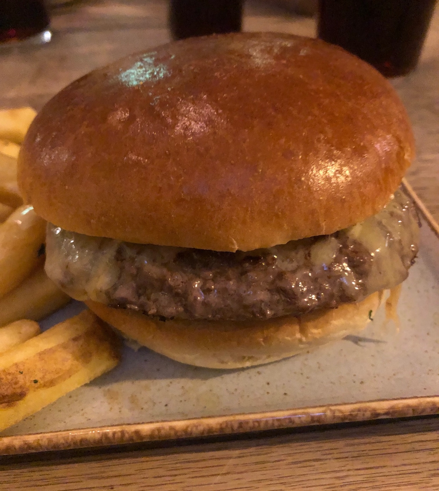 The Castle Pub in Nottingham – Classic American Burger – The Nottingham ...
